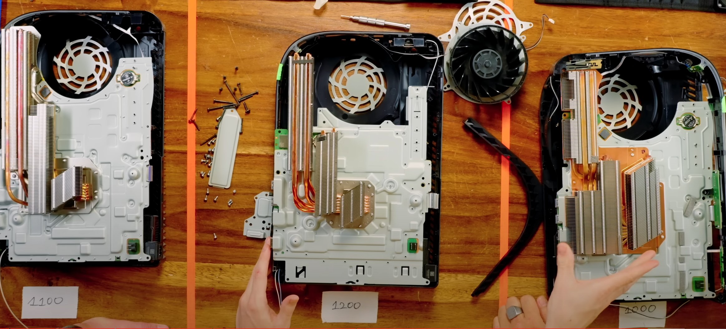 PS5 구모델(CFI-1100) 생산 종료되는 것이 확인 | 플레이스테이션 정보