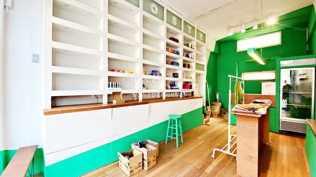 개인카페 에서 장사하다 현타온 사람jpg