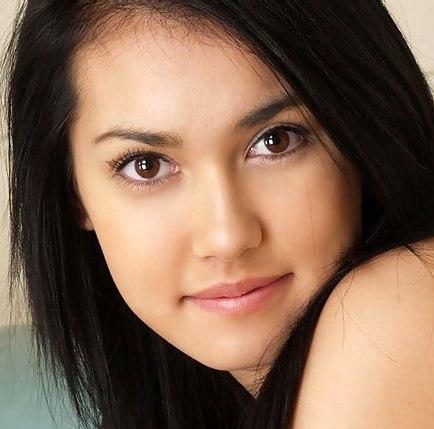 日 혼혈배우.. 오자와 마리아 .. 근황.jpg | (백업)유머 게시판(2020-2021)