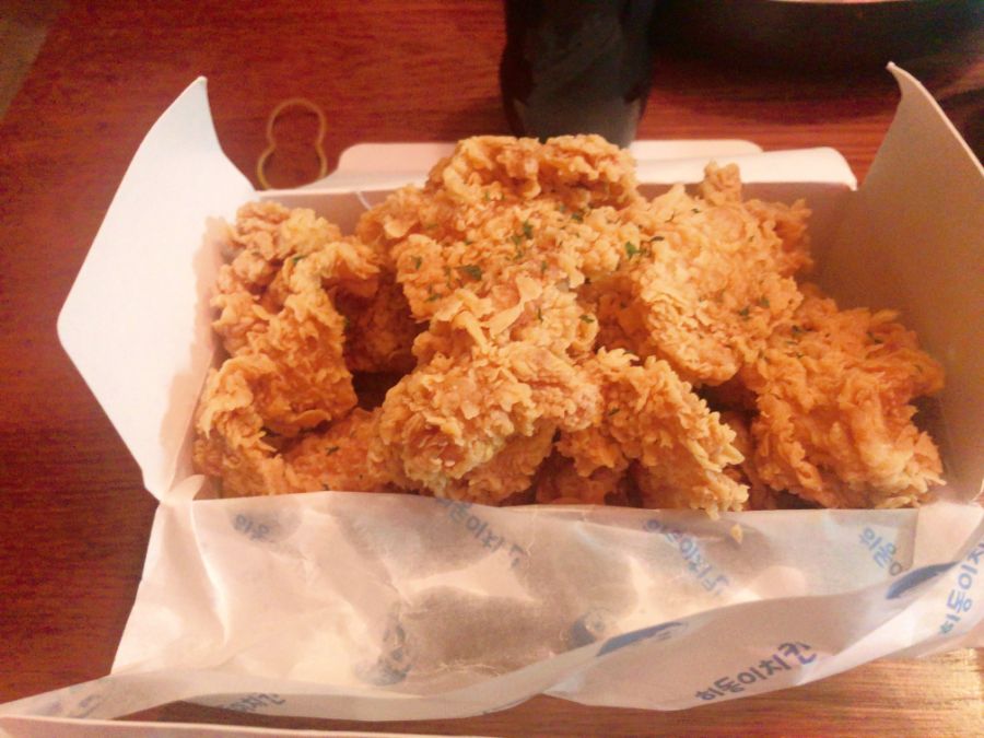 히동이 치킨 순살 프라이드 + 양념치킨 | 음식 갤러리