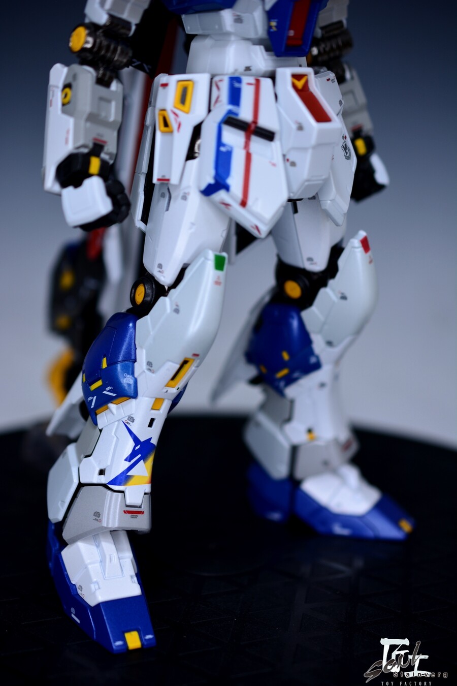 [초합금] RX-93ff ν건담 | 피규어 갤러리