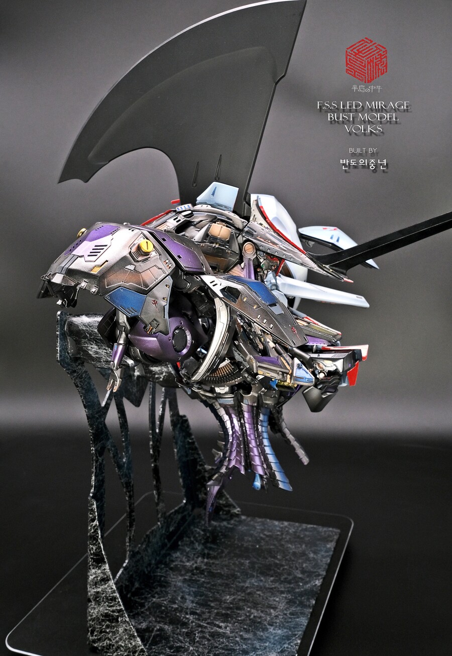 FSS led mirage 레드미라지1/32 흉상 풀레진 반반 | 프라모델 캐릭터모형 갤러리