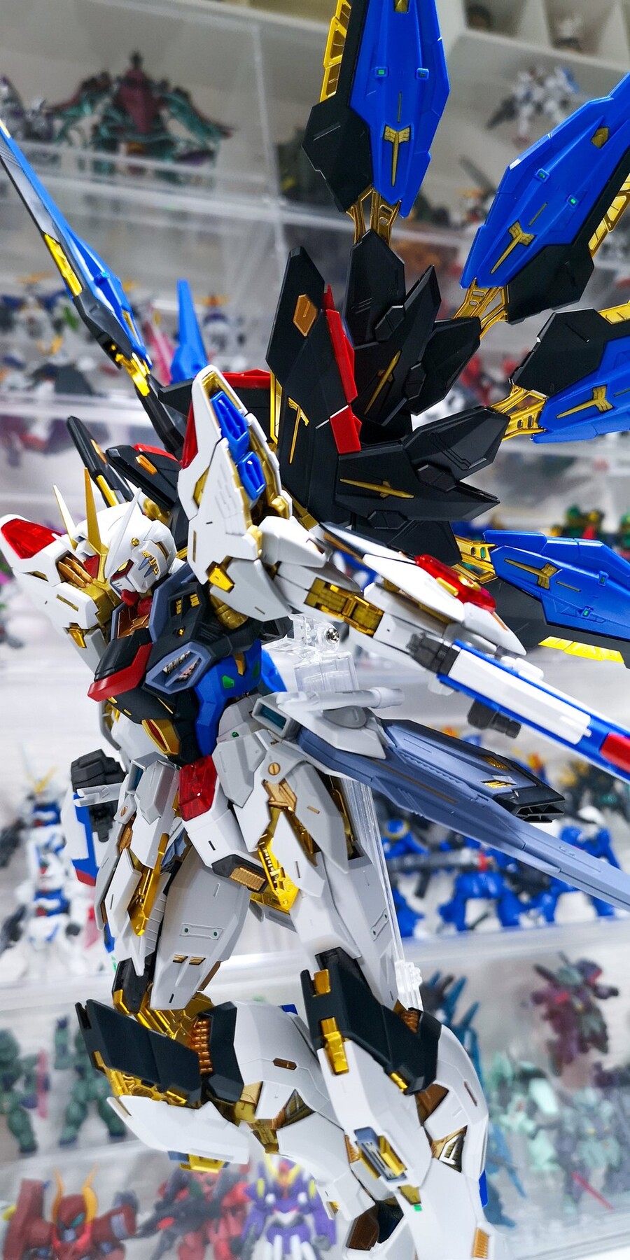 [반다이] MGEX 스트라이크 프리덤 건담 포징 추가 이미지 | 프라모델 정보