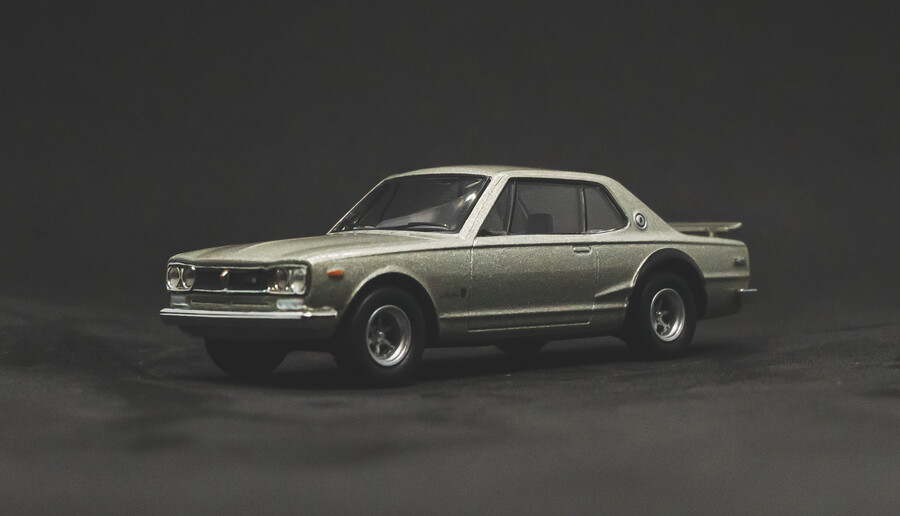 [📷사진한방!] 스카이라인 2000 GT-R (KPGC10) -그레이 64스케일 | 피규어 갤러리