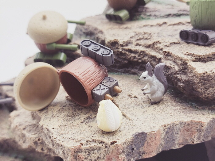 DONGURI TANK 람쥐 땅크 부대