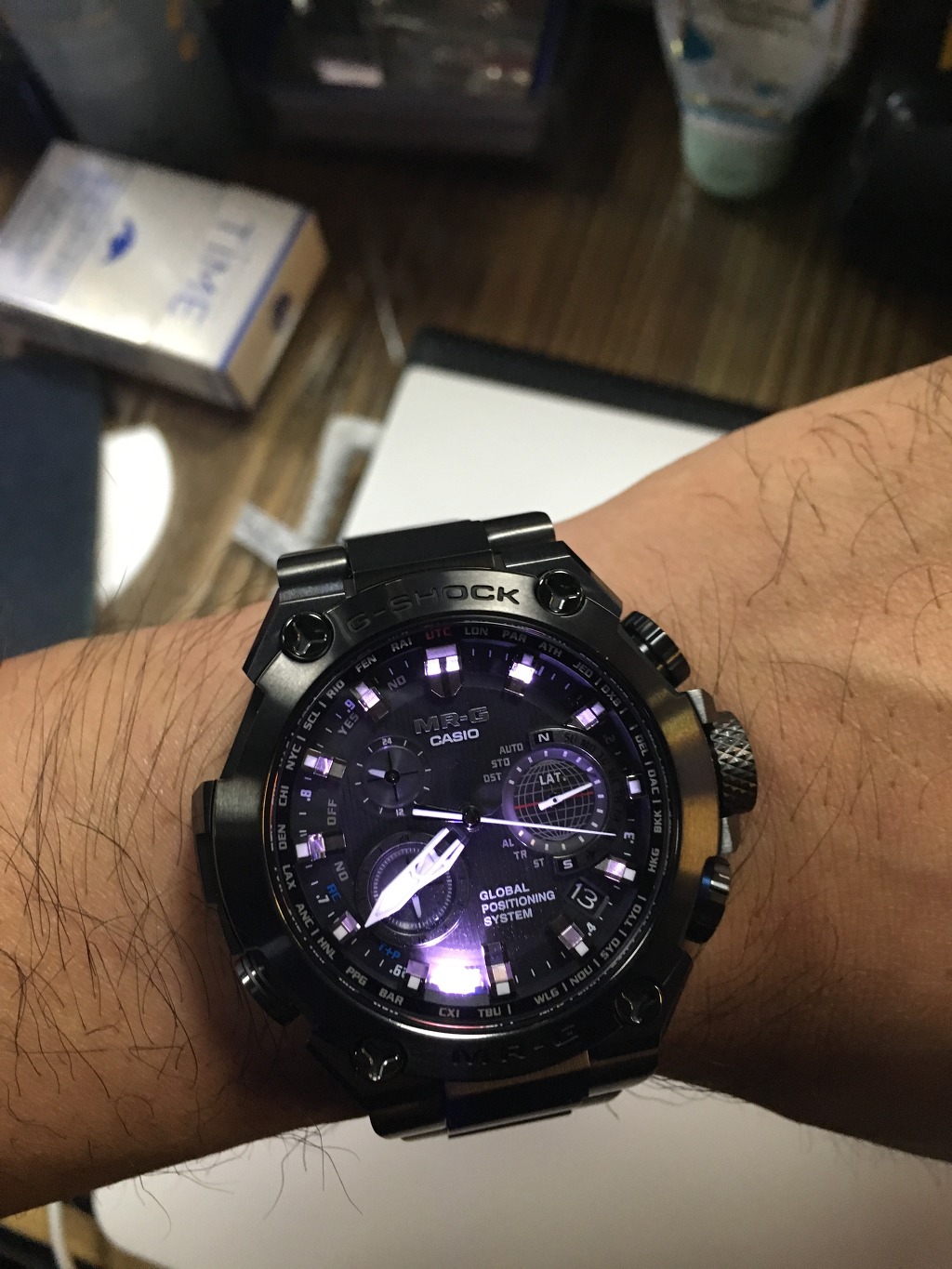 카시오 MRG-G 1000 b (블랙) | 시계 갤러리 | RULIWEB