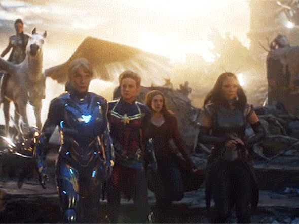 MCU) 엔드게임에서 제일 어색했던 장면.gif | 유머 게시판