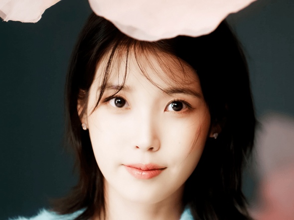 [제이에스티나] 'Real Fairy Tale' 23 FALL with IU 움짤 | 아이유