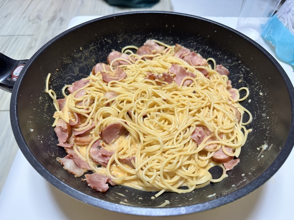 이거 한끼에 가능?? Feat. 로제? 파스타.. | 음식 갤러리 | RULIWEB