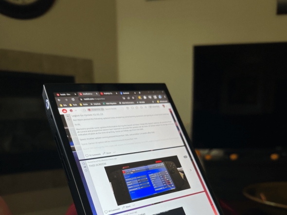 UMPC) 리전고는 거의 2in1 윈탭이네 ㅋㅋ | 유머 게시판