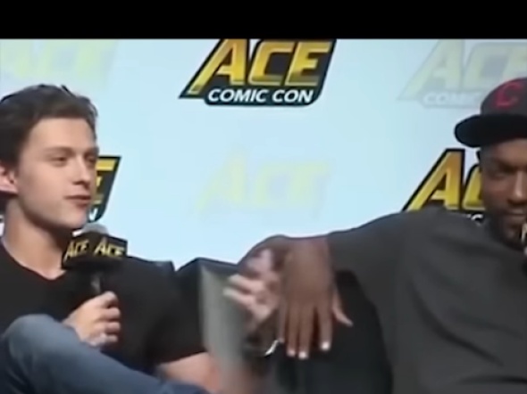 MCU)스파이더맨에게 복수하겠다는 팔콘 | 유머 게시판 | RULIWEB