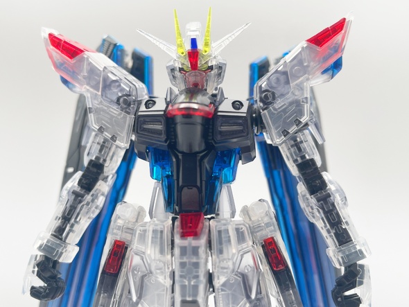 [반다이] 건담베이스 한정 RG 프리덤 건담 Ver.GCP 클리어 컬러 | 프라모델 정보 | RULIWEB