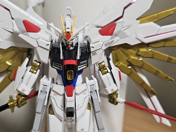 [HG] 마이티 스트라이크 프리덤 : 공유기를 지키는 검 | 프라모델 캐릭터모형 갤러리 | RULIWEB