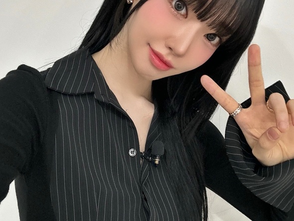 여캠 BJ 과즙세연 미국 LA서 찰칵명품보다 빛나는 비주얼 DA