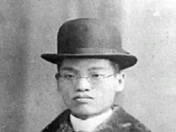 파락호로 잘못 알려진 사진 | 유머 게시판 | RULIWEB