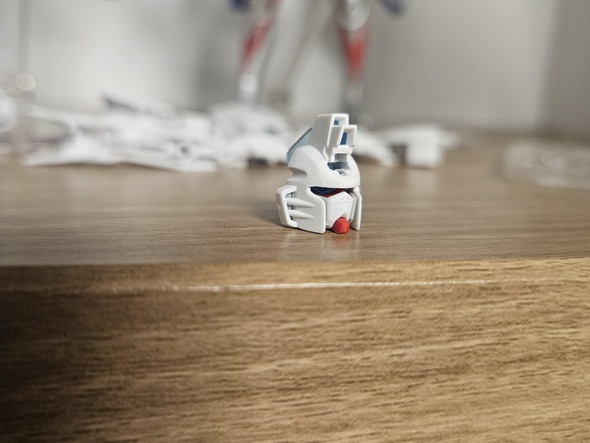 hg 마이티 스트라이크 프리덤 얼굴을 깎아줬습니다. | 프라모델 이야기 | RULIWEB